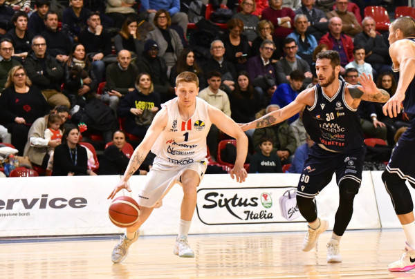 Il Monferrato > La Novipiù inserisce nel roster la guardia Marco Rupil