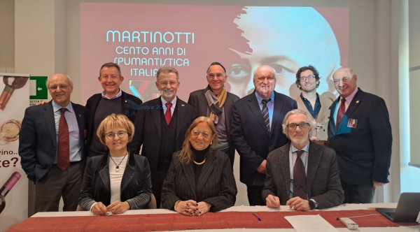 Il Monferrato > “Martinotti: cento anni di spumantistica italiana”