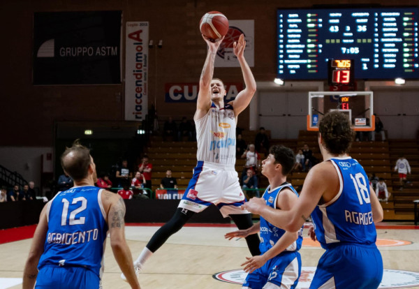 Il Monferrato > La tripla di Rupil regala la vittoria alla Novipiù in ...